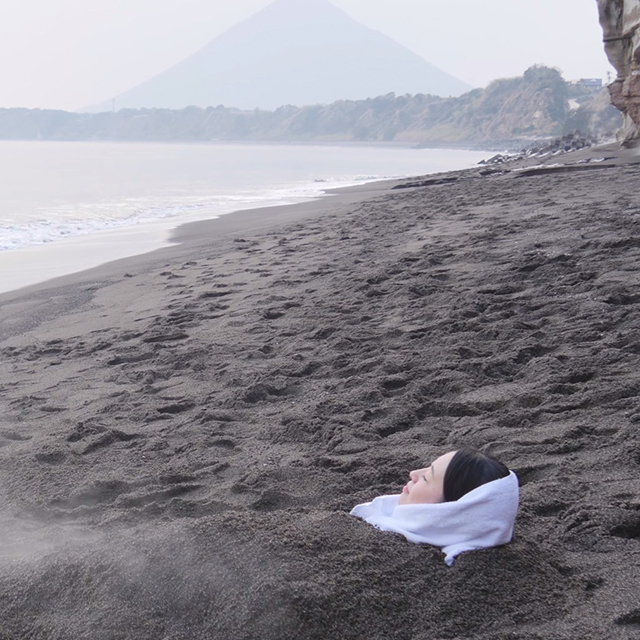 Ibusuki Sand Bath | KAGOSHIMA ENERGETIC JAPAN